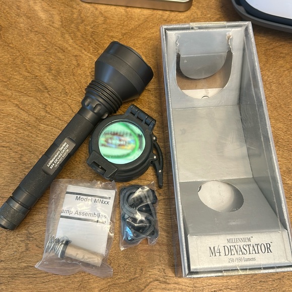 surefire | Other | Surefire M4 Devastator Tactical Flashlight ...